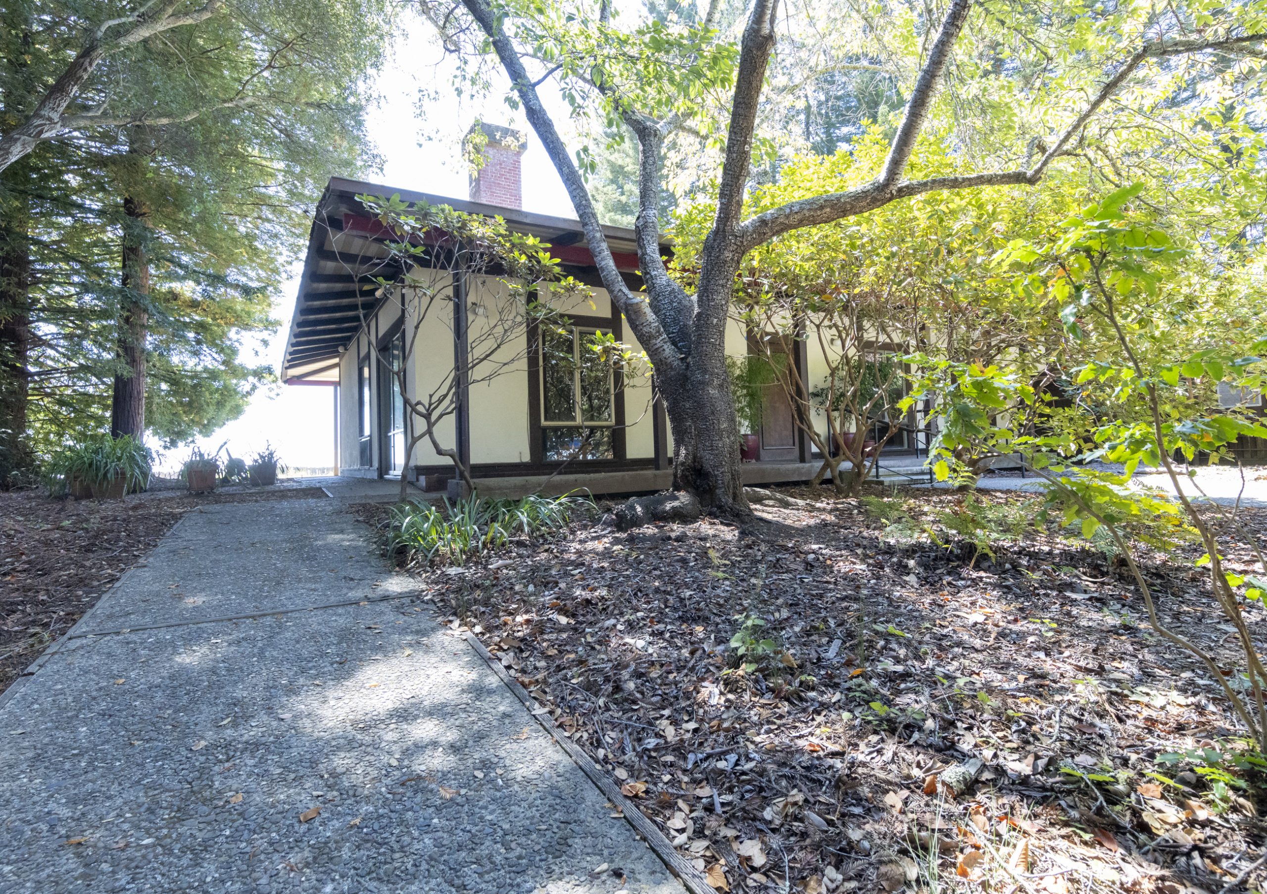 UC Santa Cruz begins phasing out on-campus homes as residences for college provosts - Lookout ...